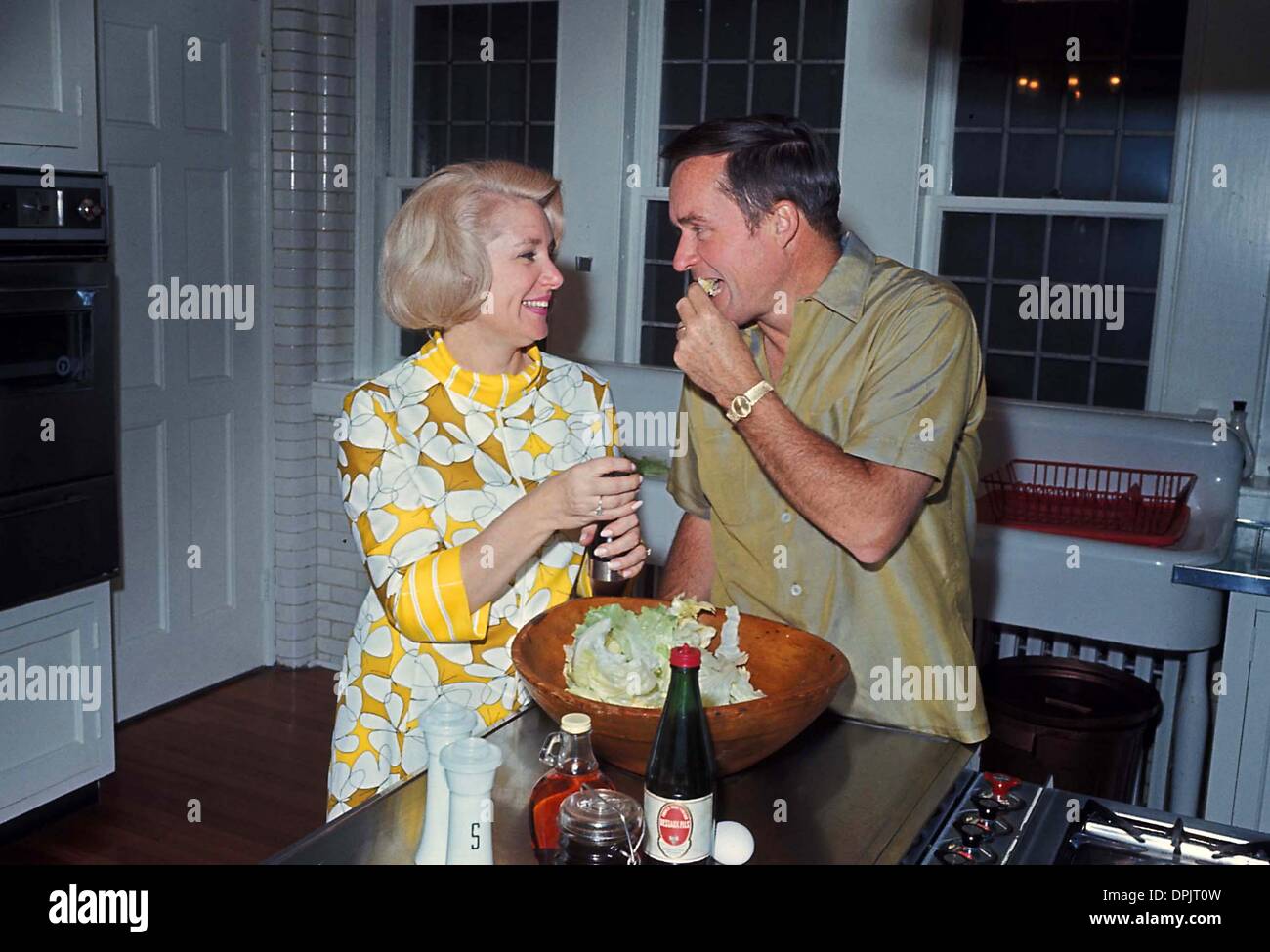 Aug. 11, 2006 - MIKE DOUGLAS AND FAMILY.V8464 1968. TOM CAFFREY ...