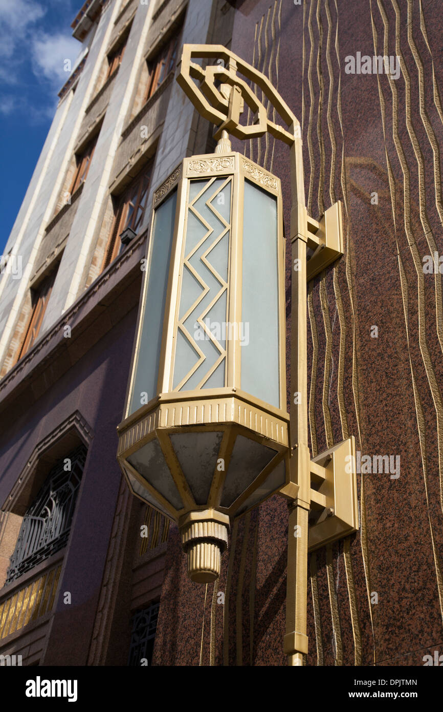 The art deco masterpiece of the Bacardi building, Havana, Cuba ...