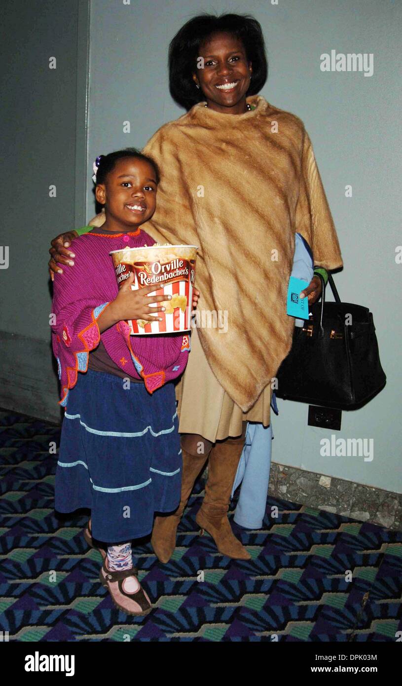 Feb. 25, 2006 - New York, NEW YORK - SARA PAXTON OF ''AQUAMARINE'' AT ...