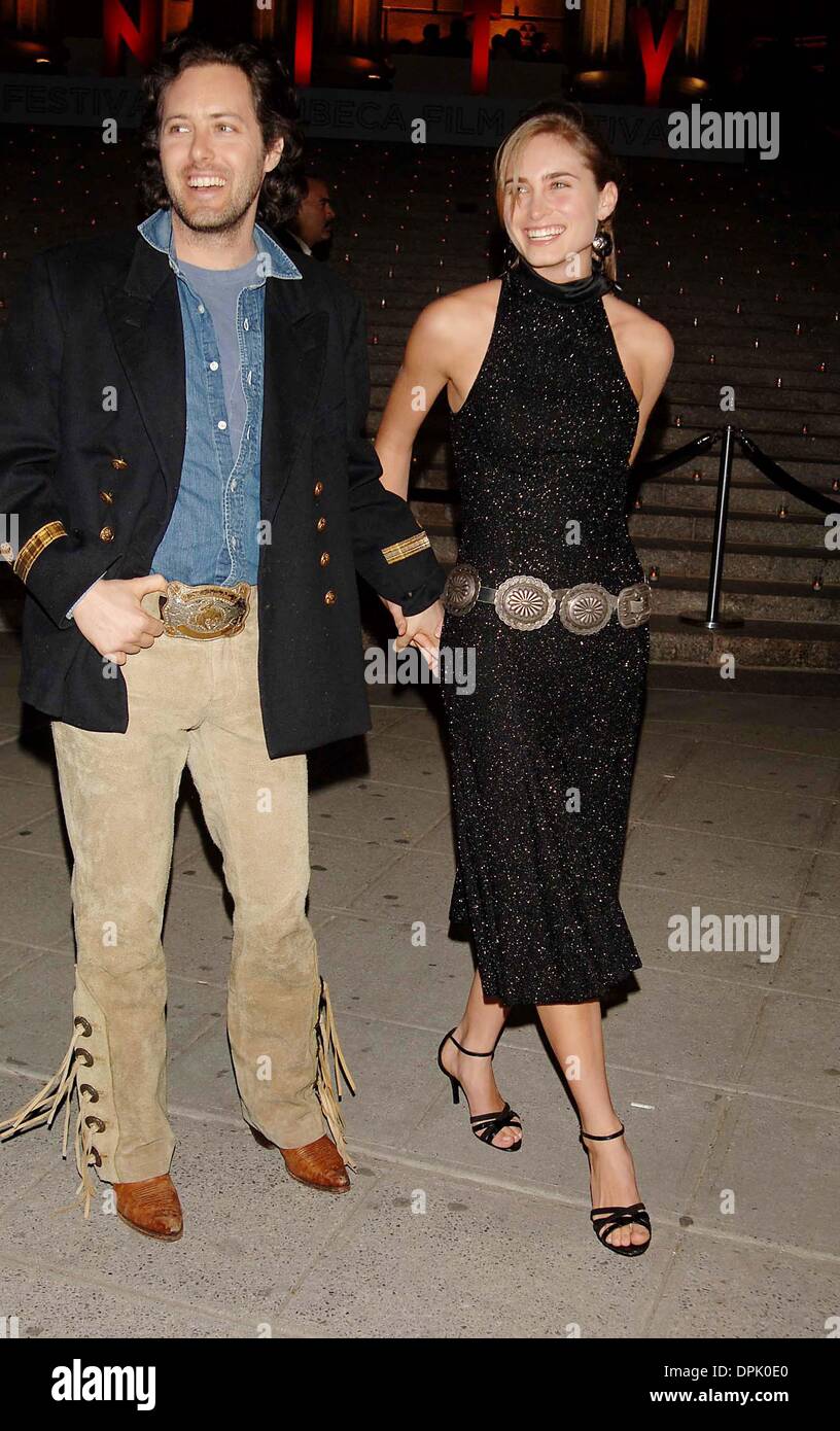 Apr. 27, 2006 - New York, New York, USA - K47625AR.Vanity Fair Party to ...