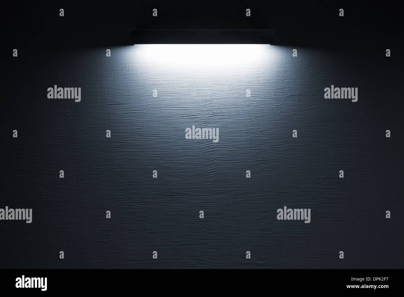 Grunge wall with wall light hi-res stock photography and images - Alamy