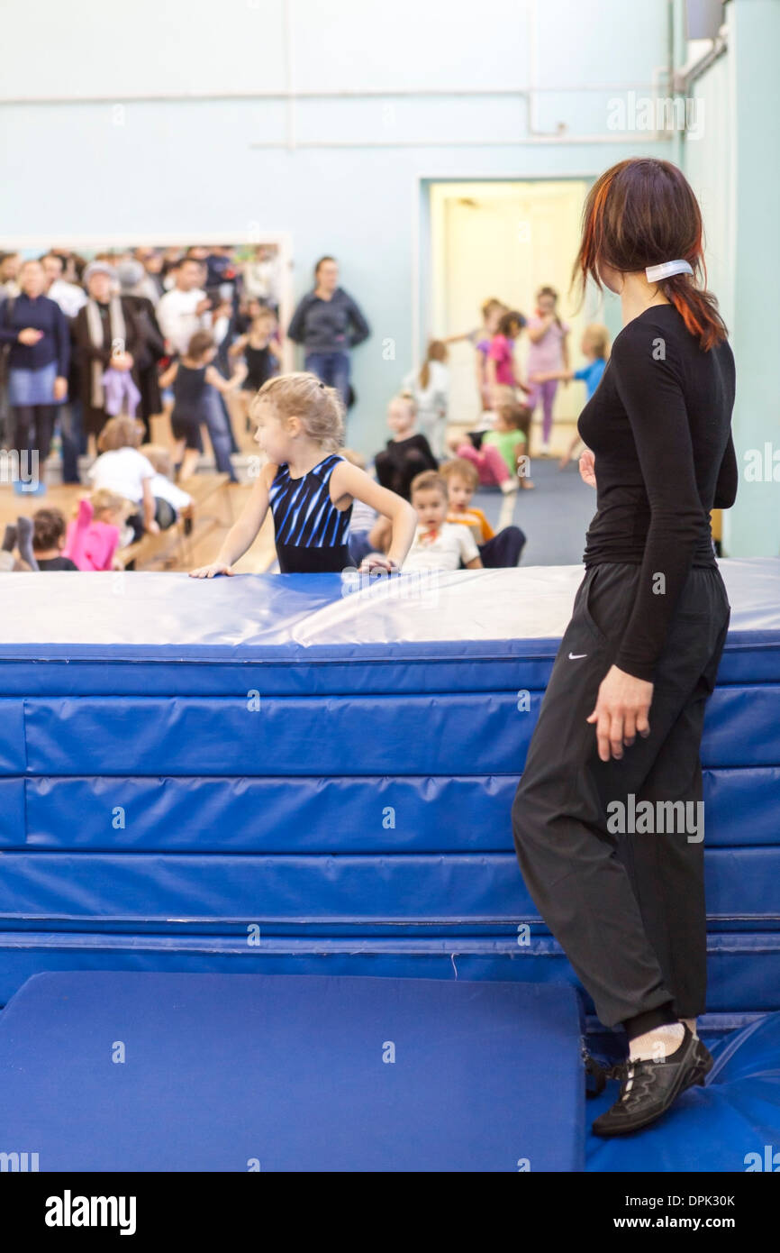 Russian sport school for children, gymnastic. Open lesson for parents ...
