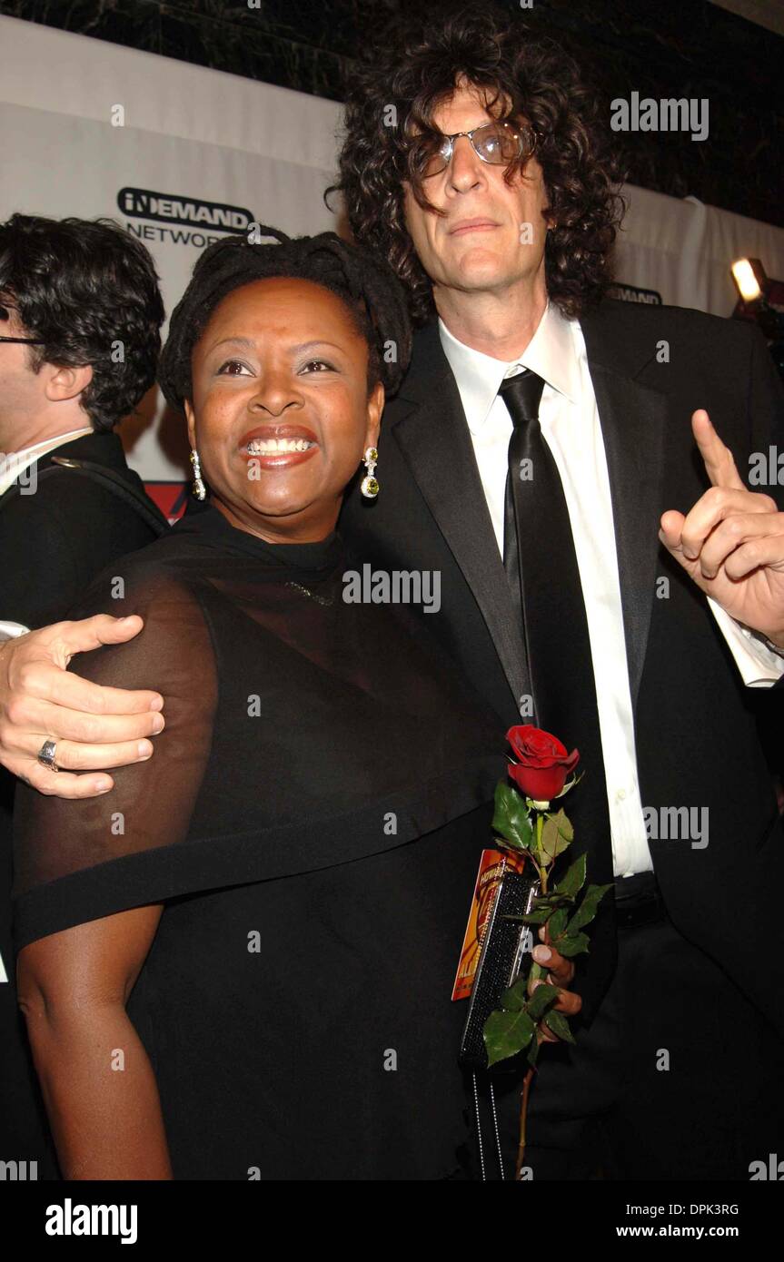 Robin quivers howard stern hi-res stock photography and images - Alamy