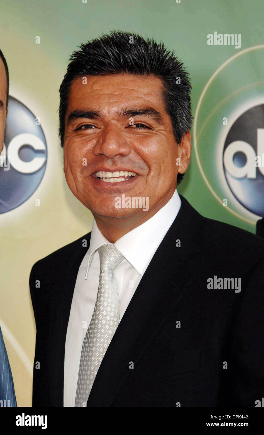 George lopez abc hi-res stock photography and images - Alamy
