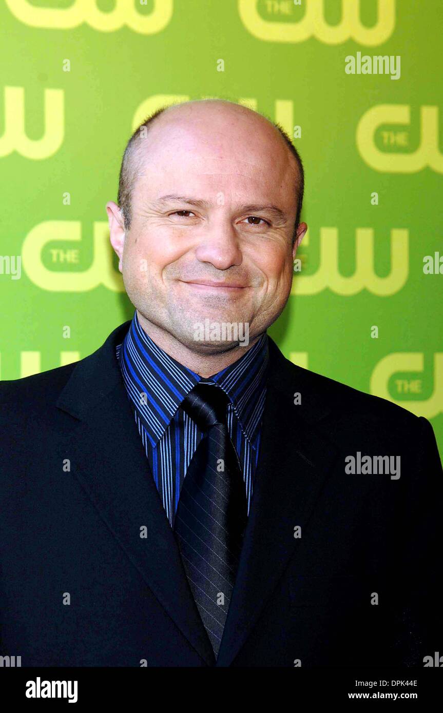 Enrico colantoni hi-res stock photography and images - Alamy