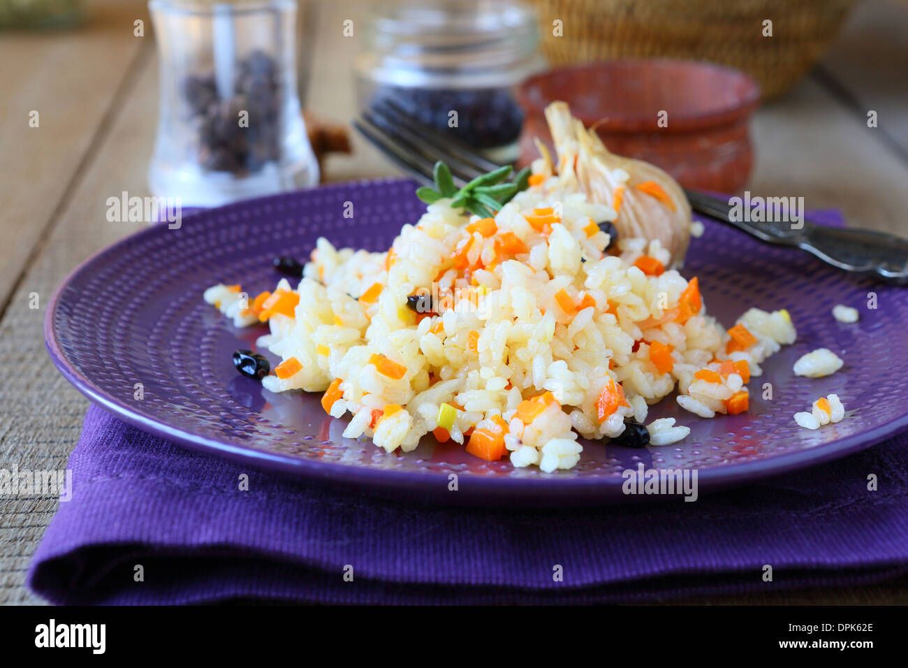 Asian barberry hi-res stock photography and images - Alamy