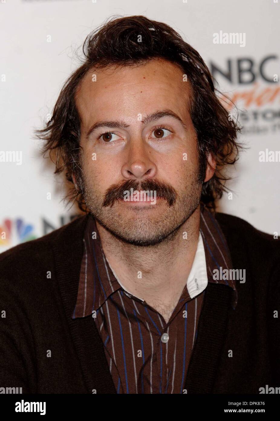 Ethan suplee and jason lee hi-res stock photography and images - Alamy