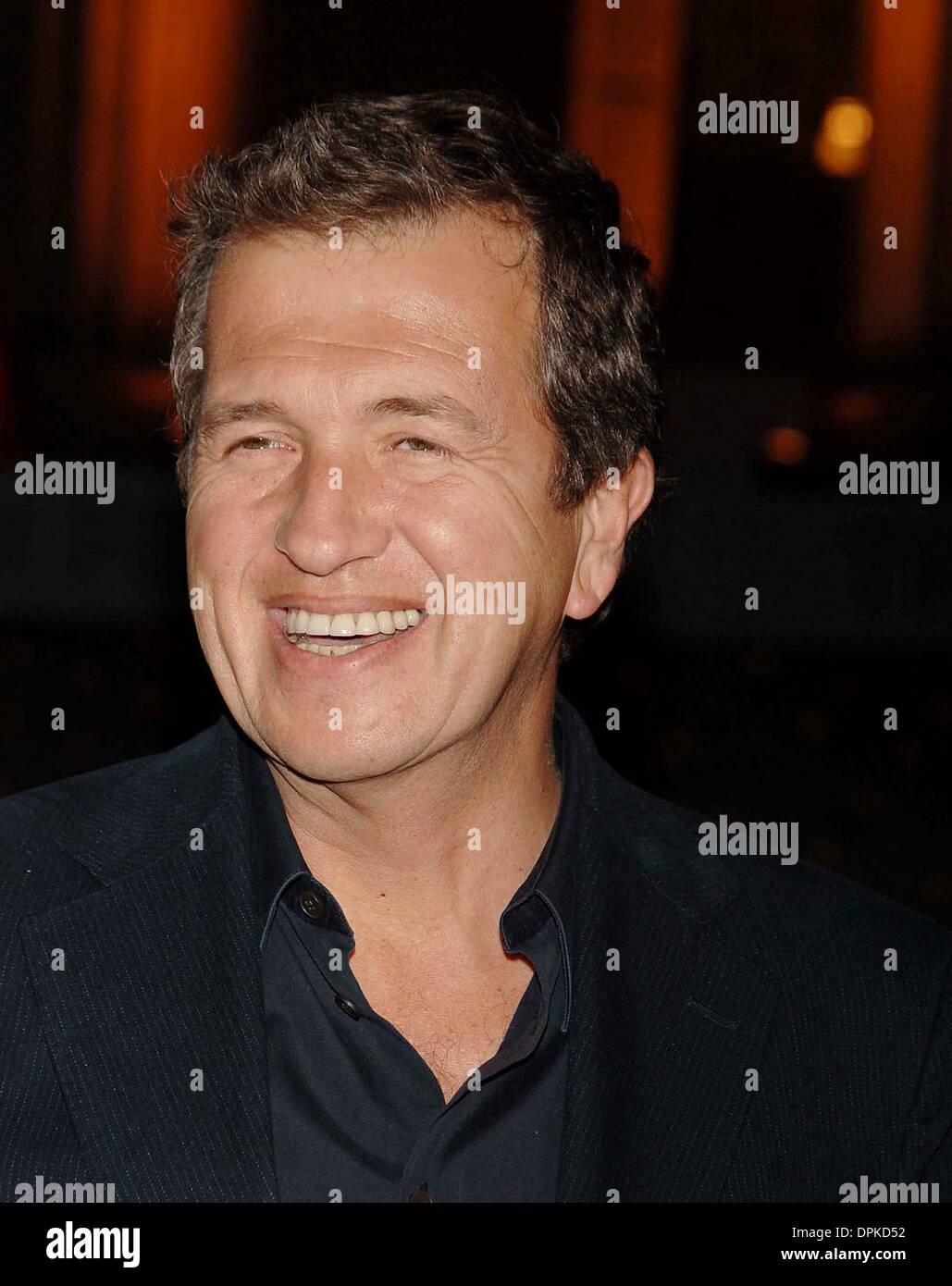 Mario testino photos hi-res stock photography and images - Alamy
