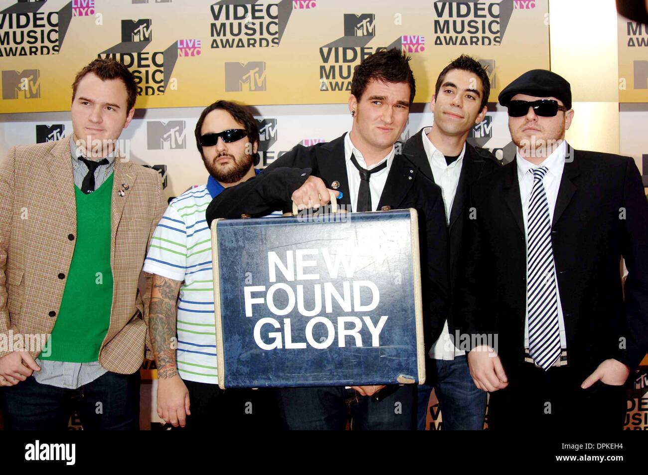 Sept. 1, 2006 - New York, New York, USA - K49482AR.MTV'S VIDEO MUSIC ...