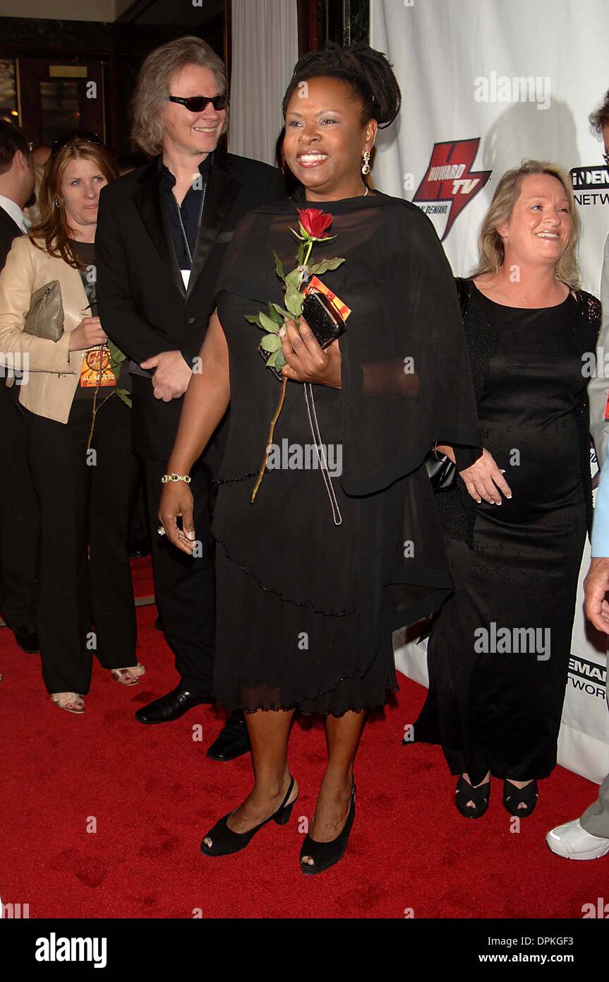 Robin quivers hi-res stock photography and images - Alamy