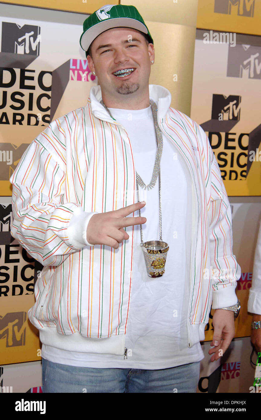 Sept. 1, 2006 - New York, New York, USA - MTV's Video Music Awards held ...