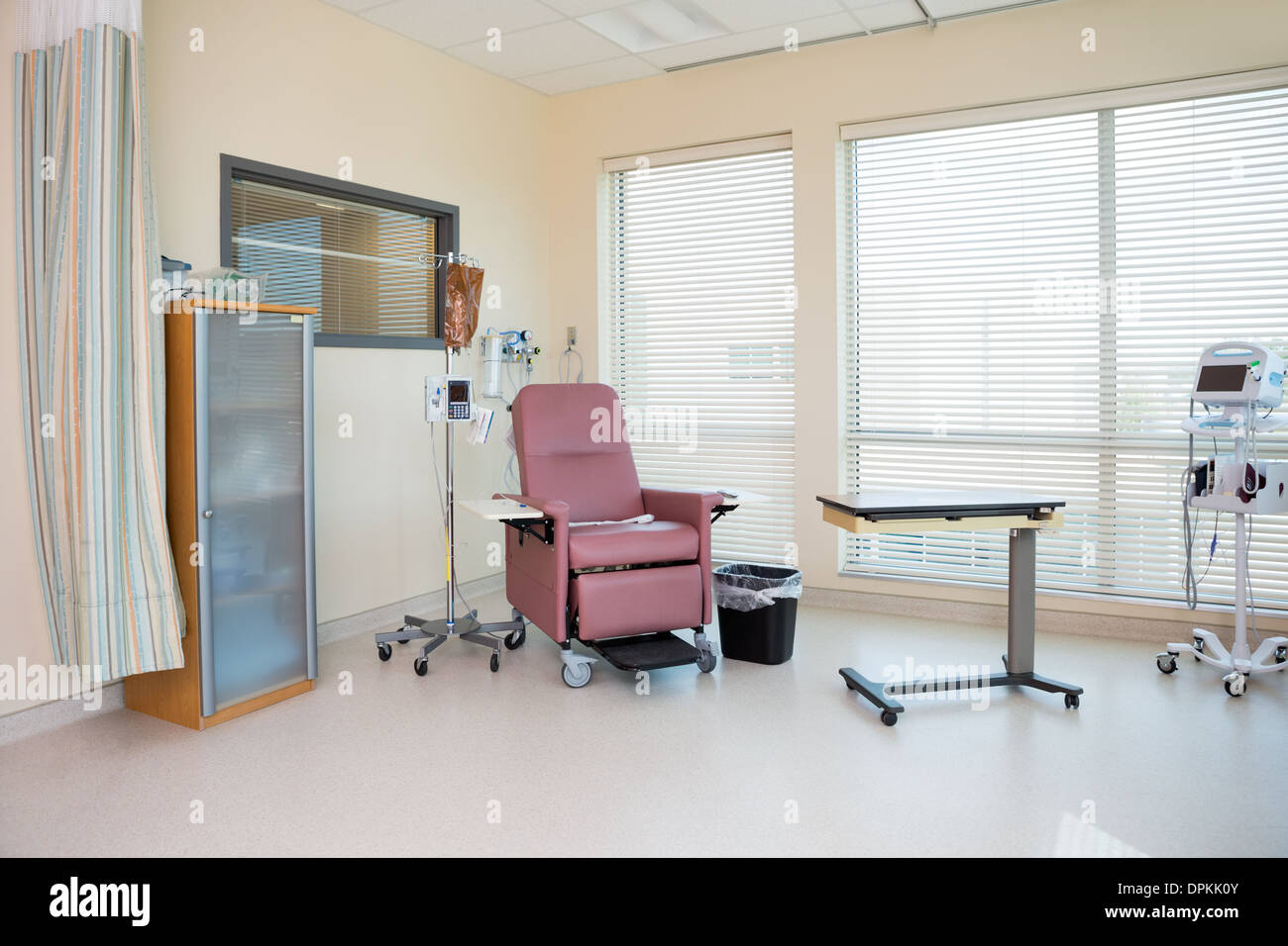 Interior Of Chemo Room Stock Photo - Alamy
