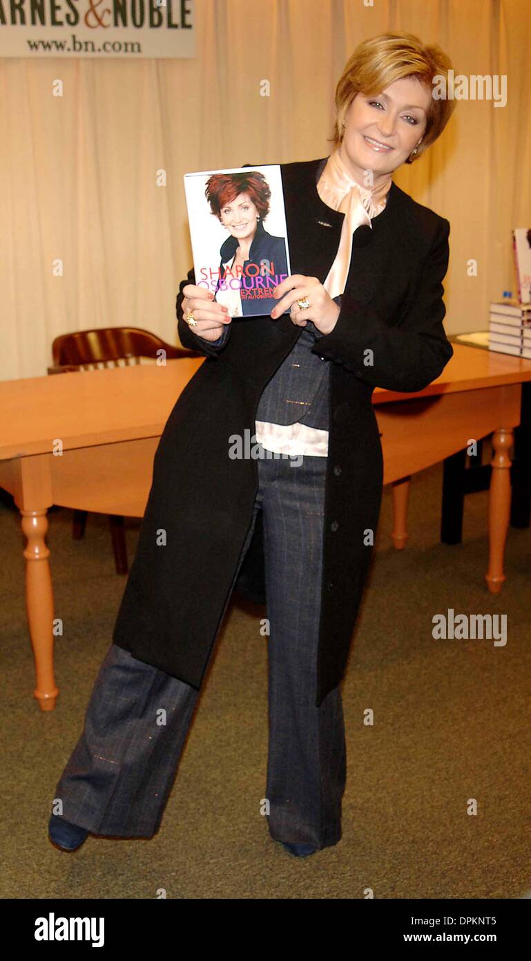 Oct. 25, 2006 - New York, New York, USA - Sharon Osbourne promotes her ...