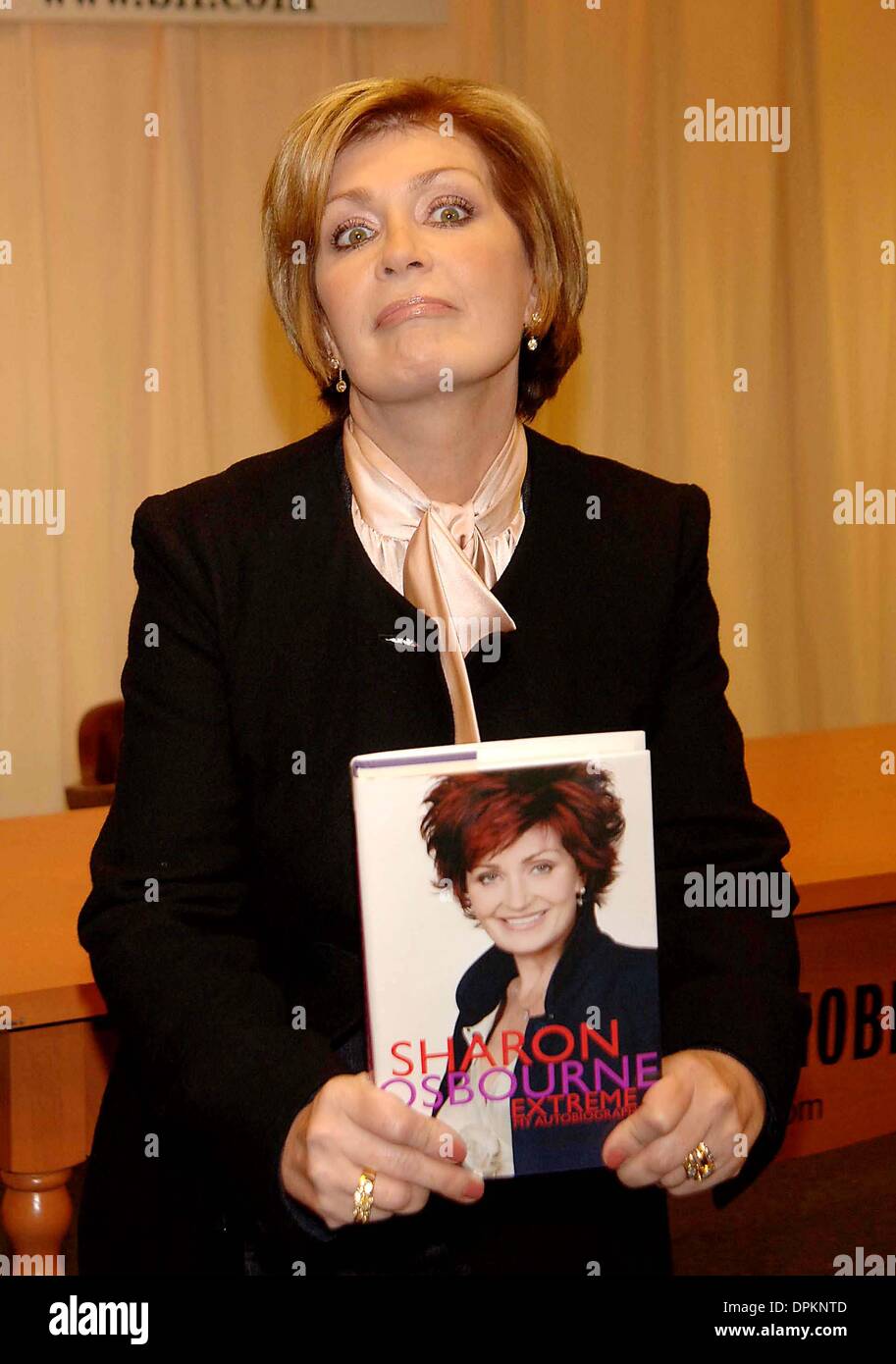 Oct. 25, 2006 - New York, New York, USA - Sharon Osbourne promotes her ...