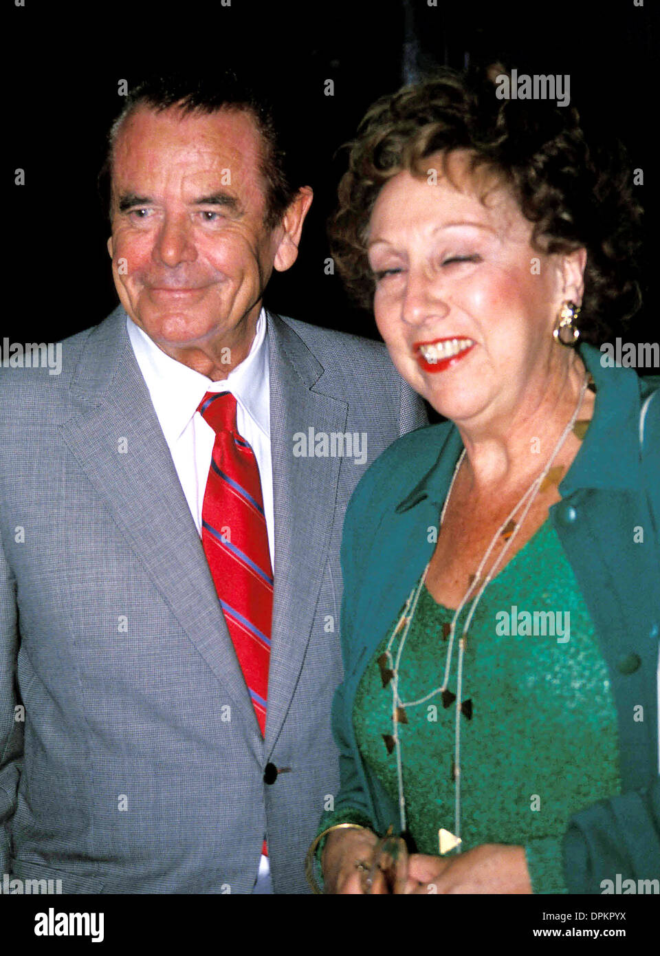 Dec 29 2005 jean stapleton hi-res stock photography and images - Alamy