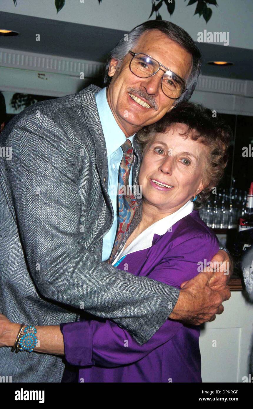 Feb 27 2006 dennis weaver dennisweaverretro gerry hi-res stock ...