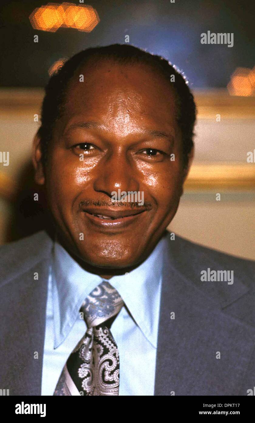 Mayor tom bradley hi-res stock photography and images - Alamy