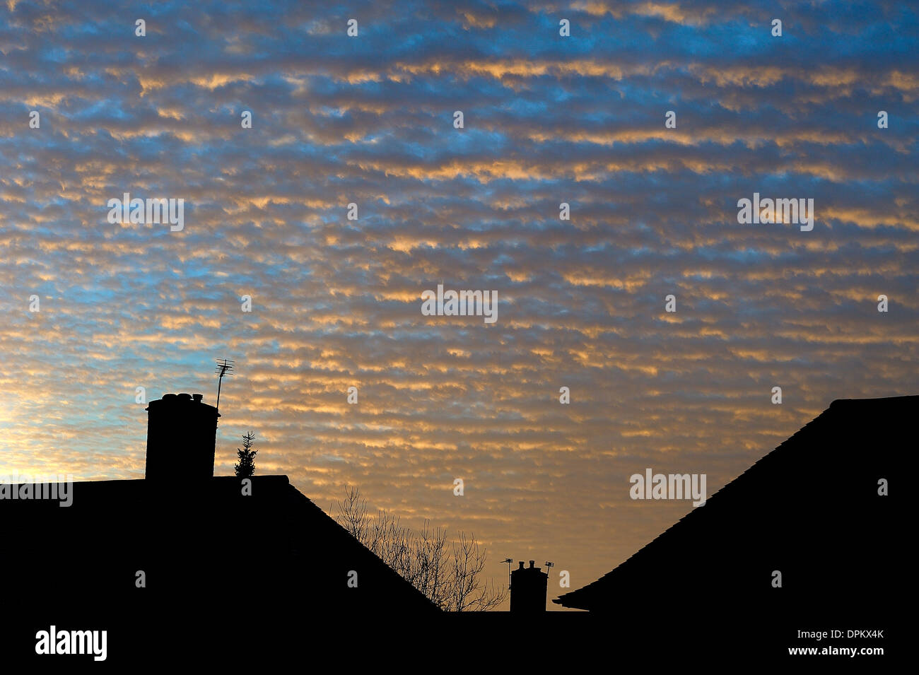 Morning Sunrise over an suburban housing estate Nottingham England uk ...