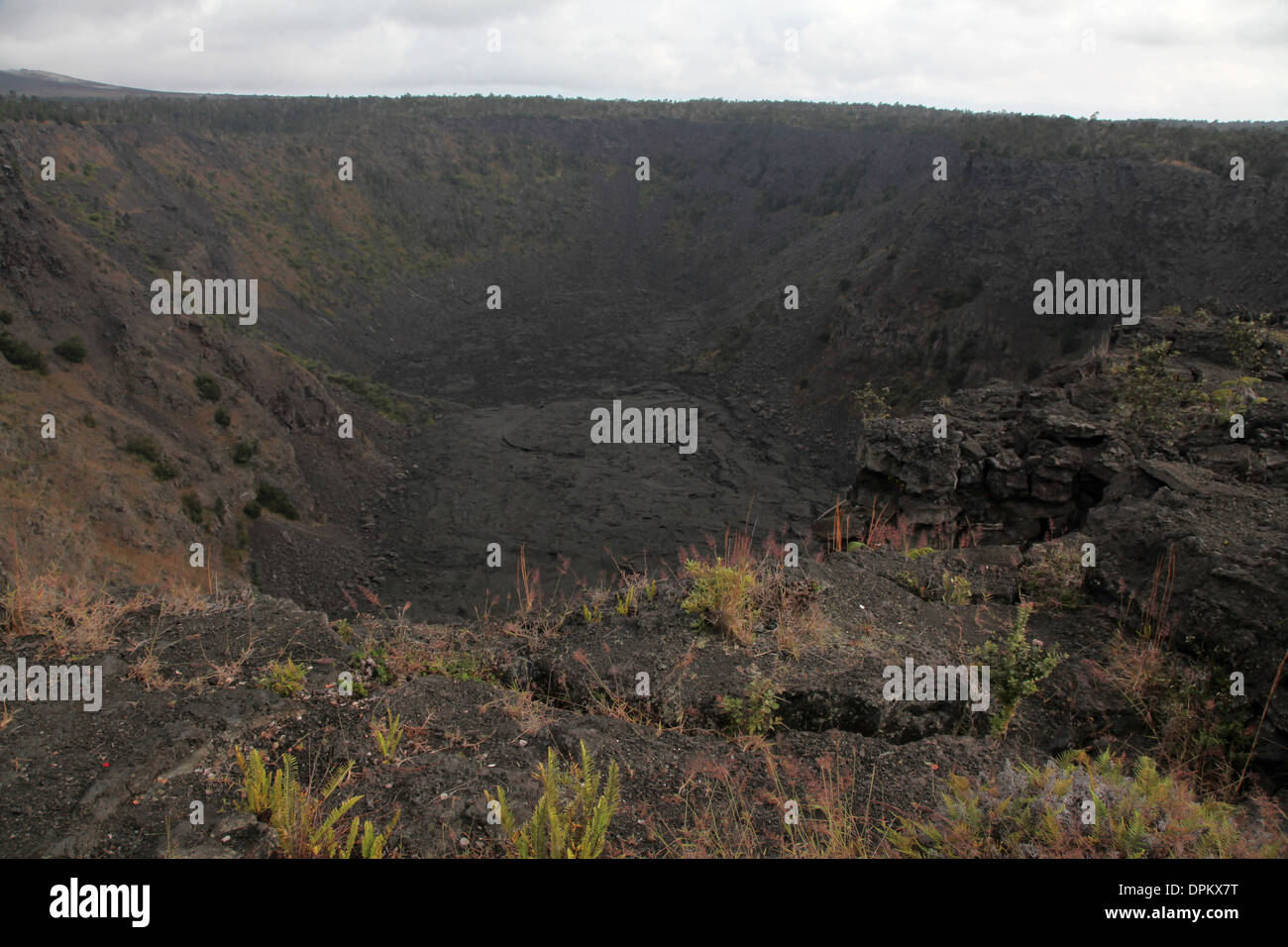 Extinct volcano hi-res stock photography and images - Alamy