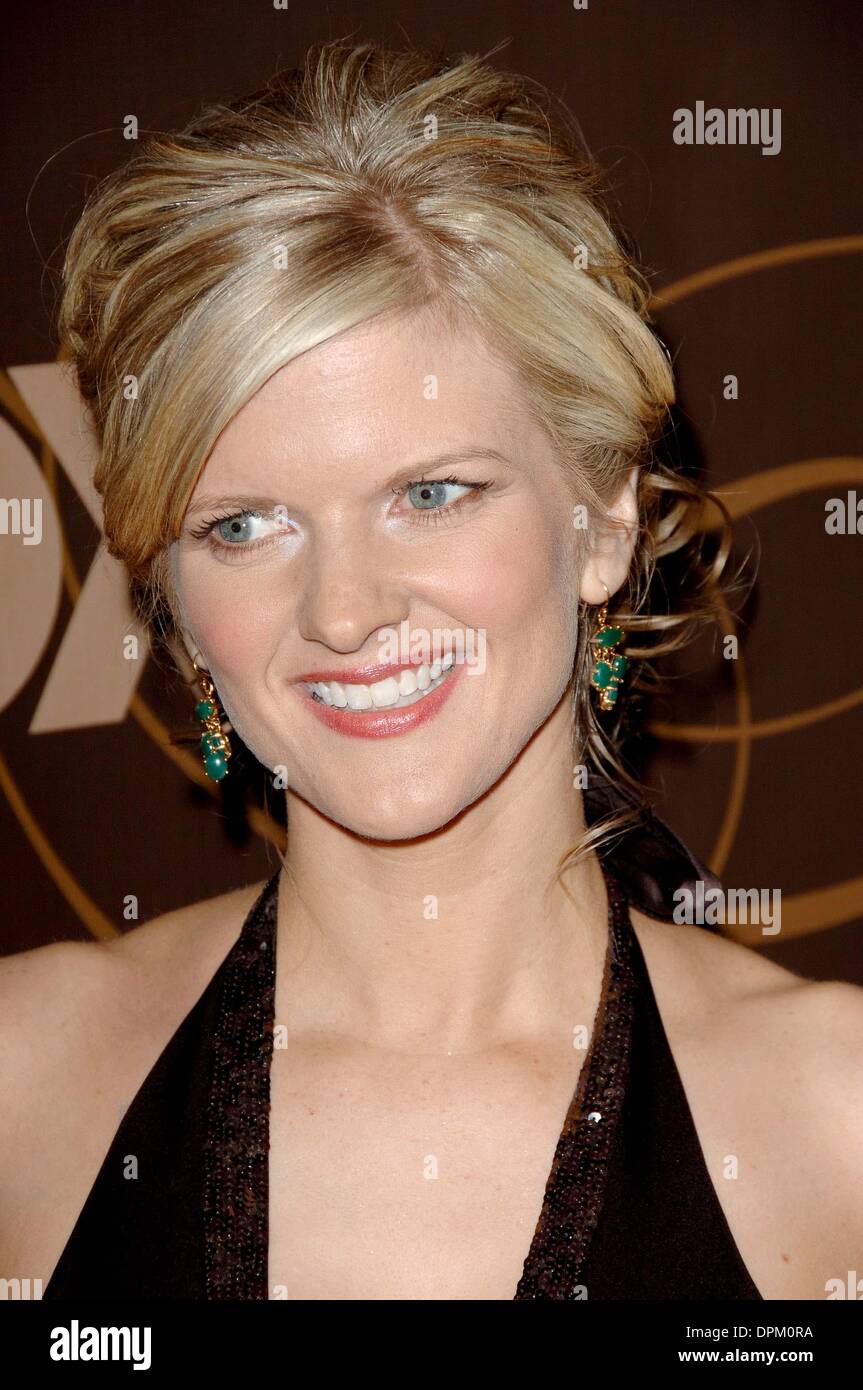 Arden myrin fox hi-res stock photography and images - Alamy