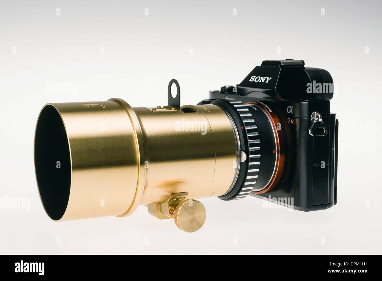Lomography Petzval lens project - Kickstarter production run funded by ...