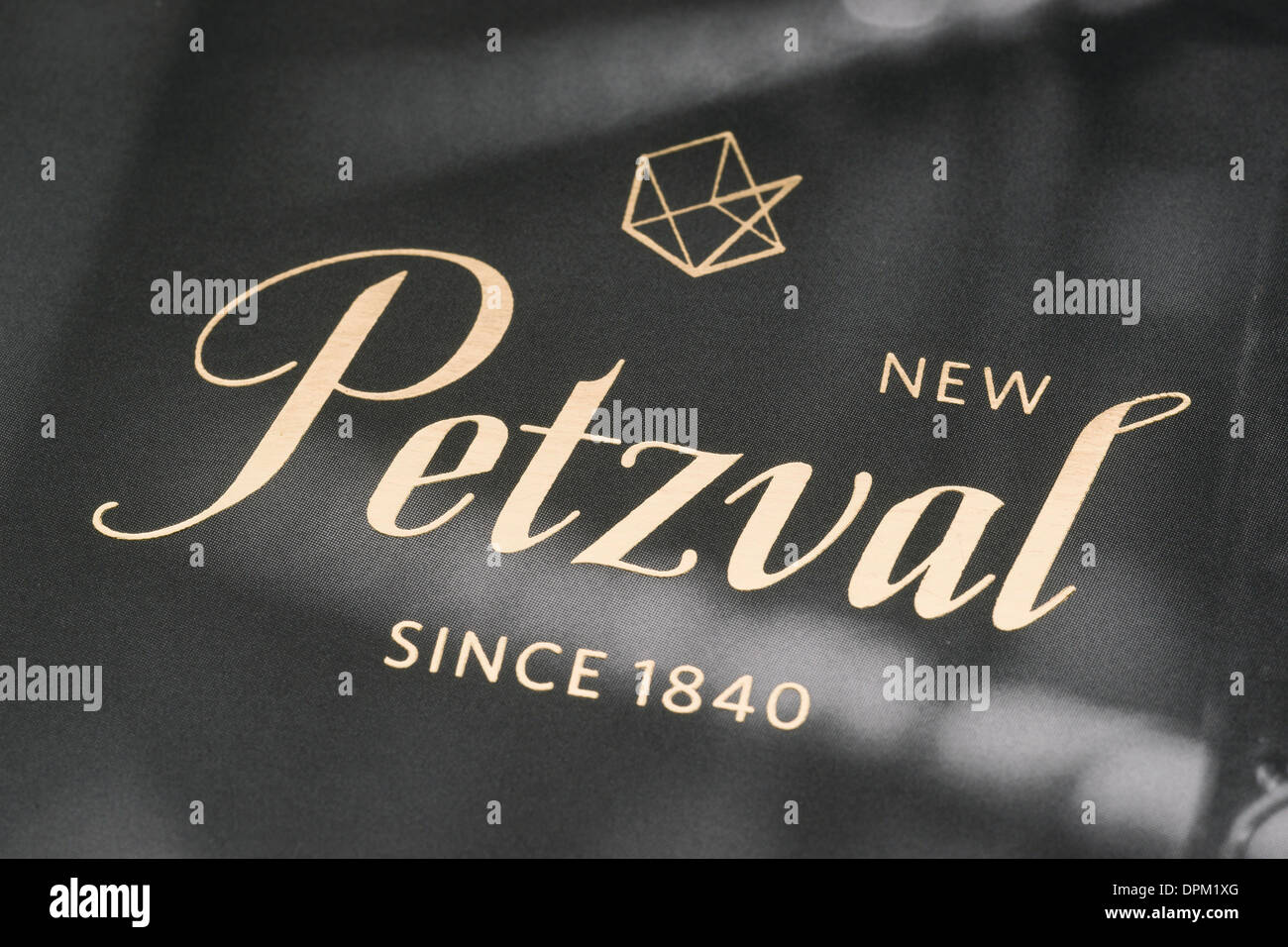 Box logo, Lomography Petzval lens project - Kickstarter internet ...