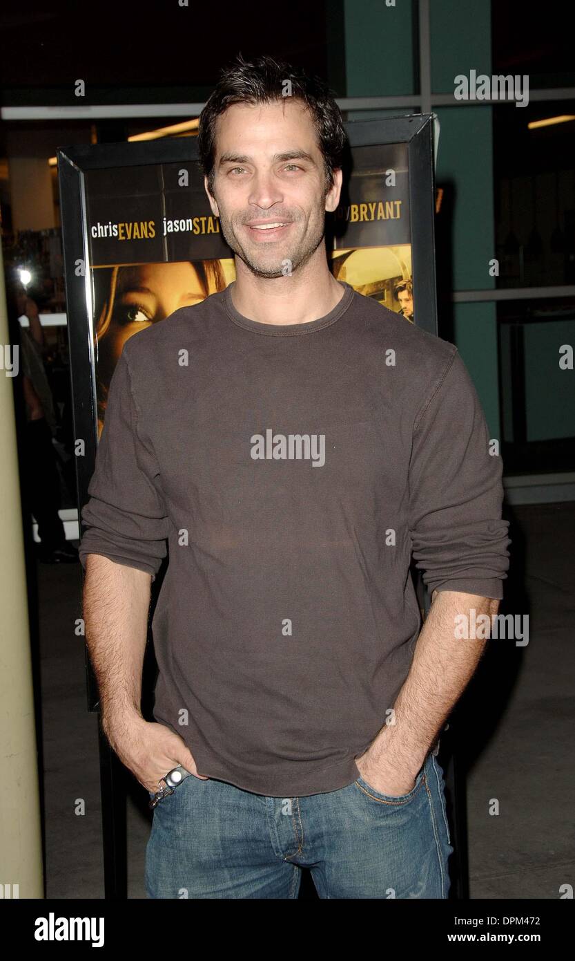 Hollywood arclight movie theater hi-res stock photography and images ...