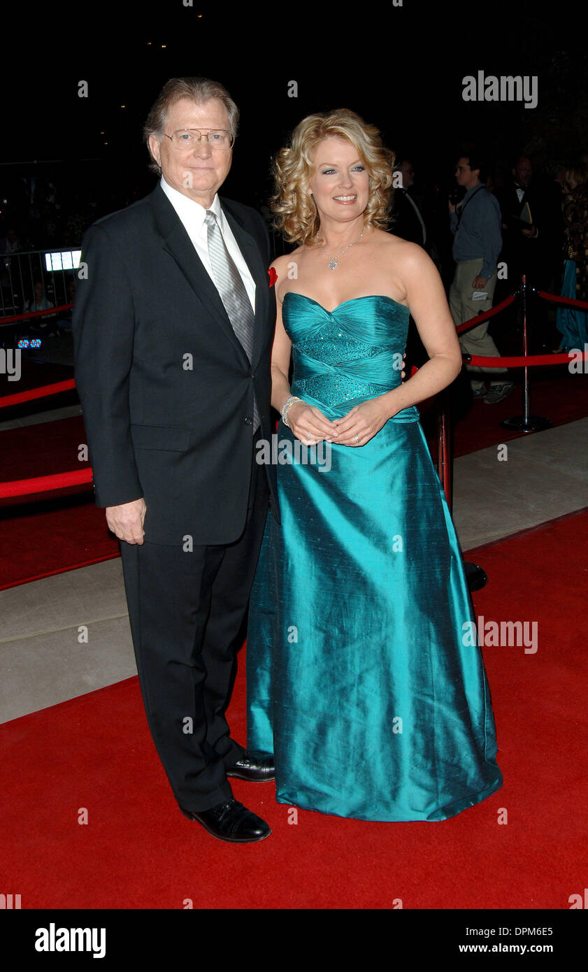 Jan. 8, 2006 - Palm Springs, CALIFORNIA, USA - K46075FB.17th ANNUAL ...