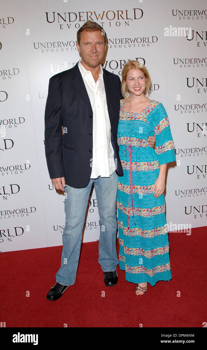 Jan. 11, 2006 - Los Angeles, CALIFORNIA, USA - K46079FB.UNDERWORLD ...