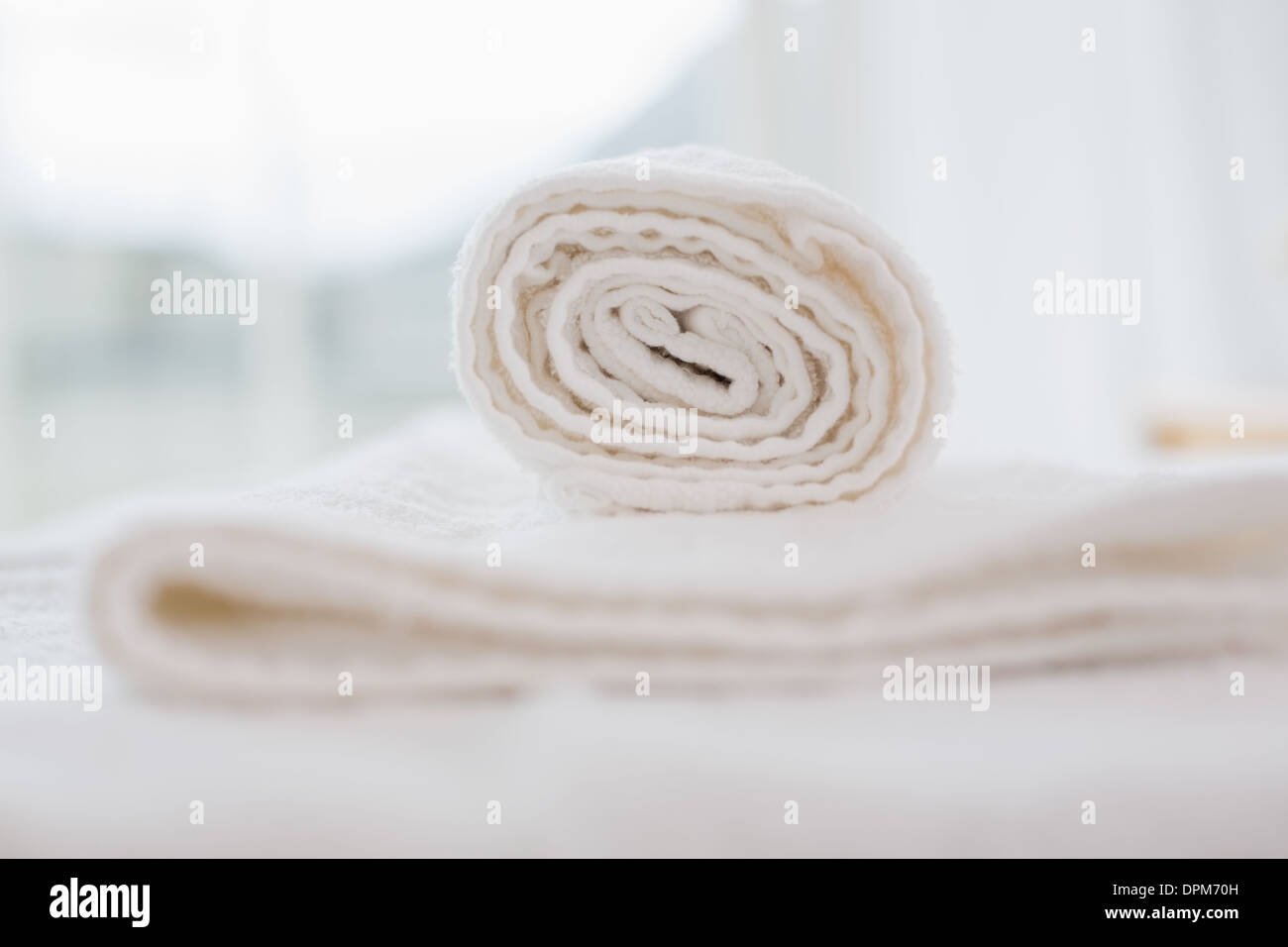 Clean white hi-res stock photography and images - Alamy