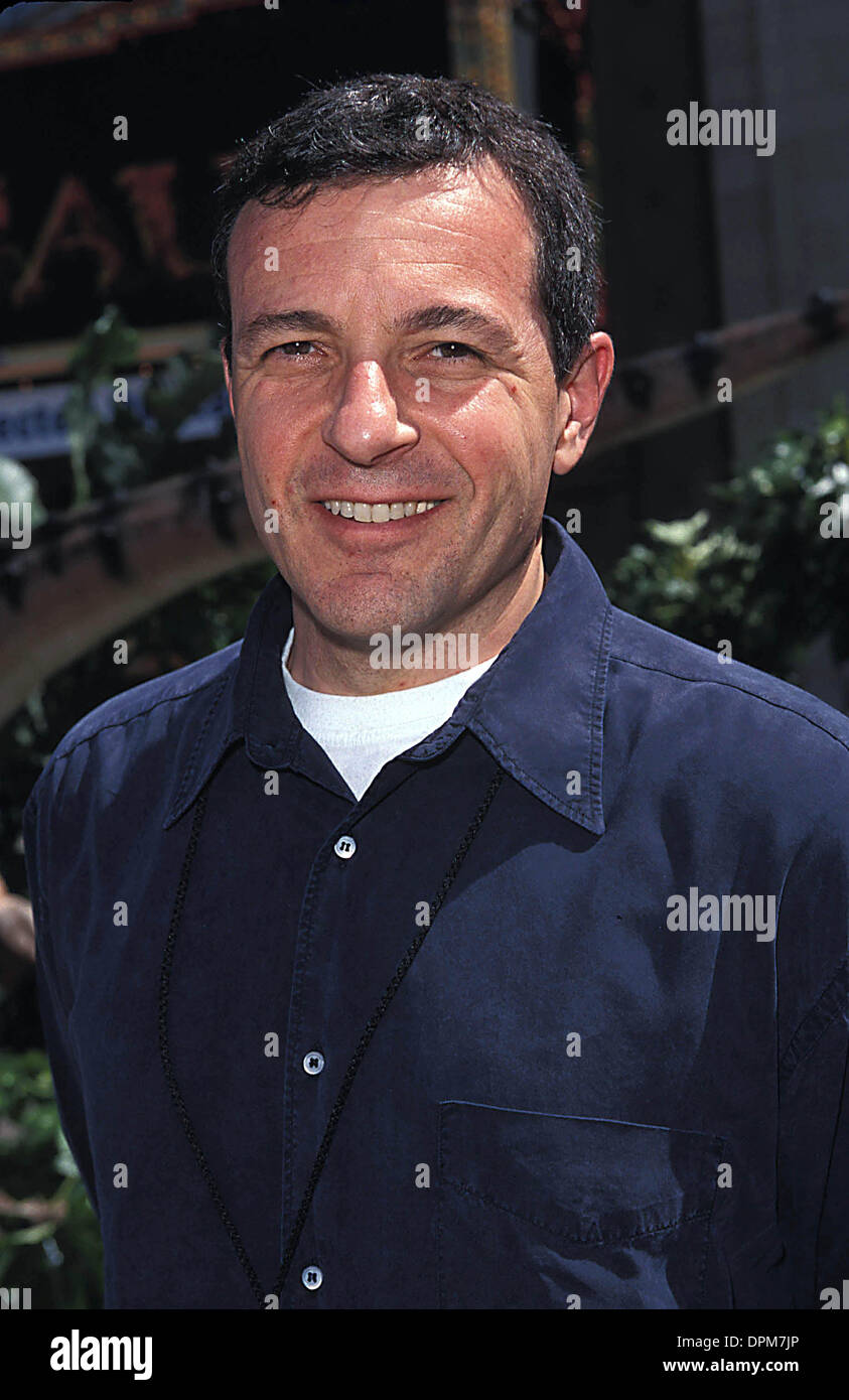 Jan. 25, 2006 - K18794FB.DINOSAUR PREMIERE AT THE EL CAPITAN THEATRE LA ...