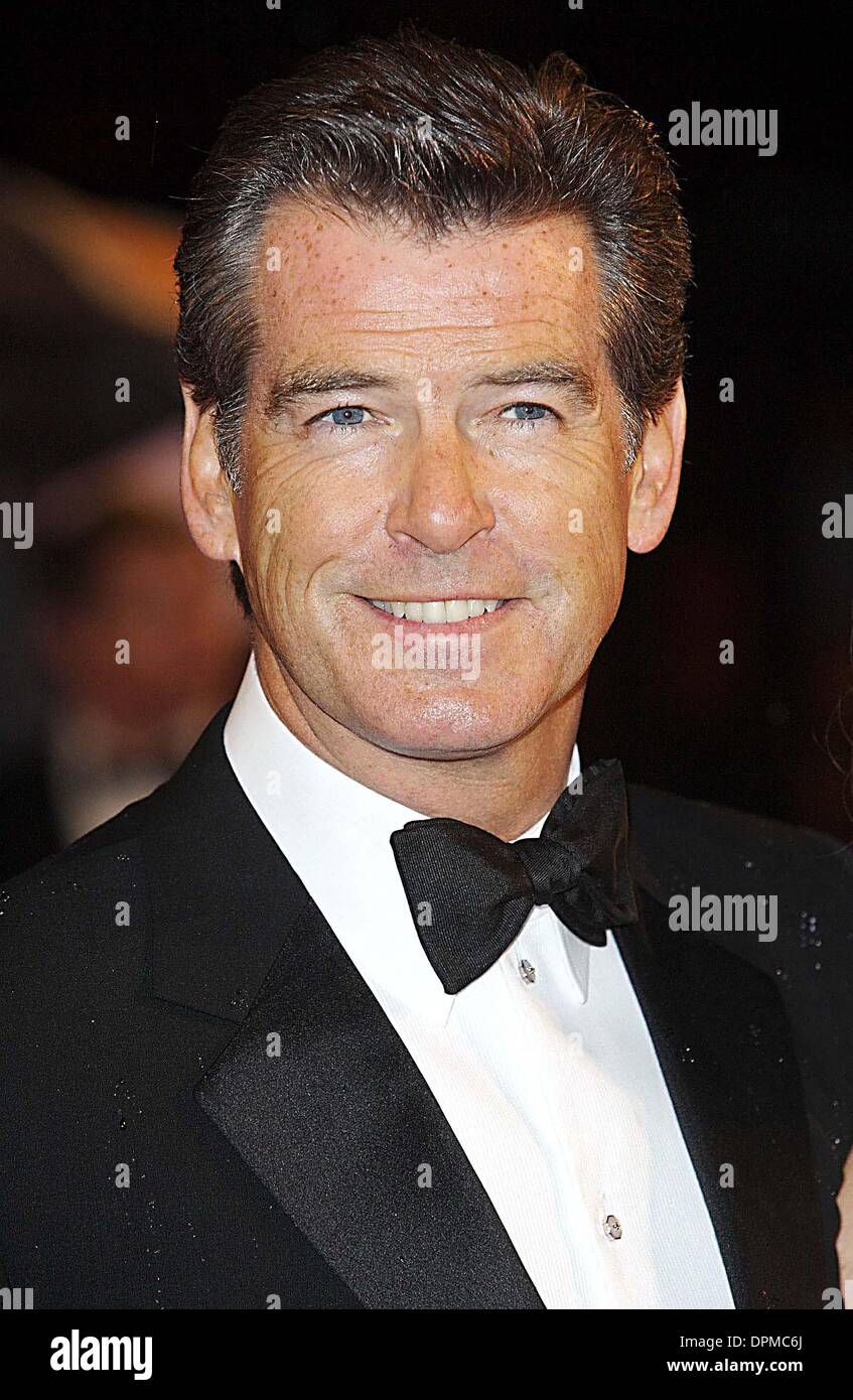 Feb. 20, 2006 - K46880.BAFTA FILM AWARDS 2006-ARRIVALS-ODEON LEICESTER ...