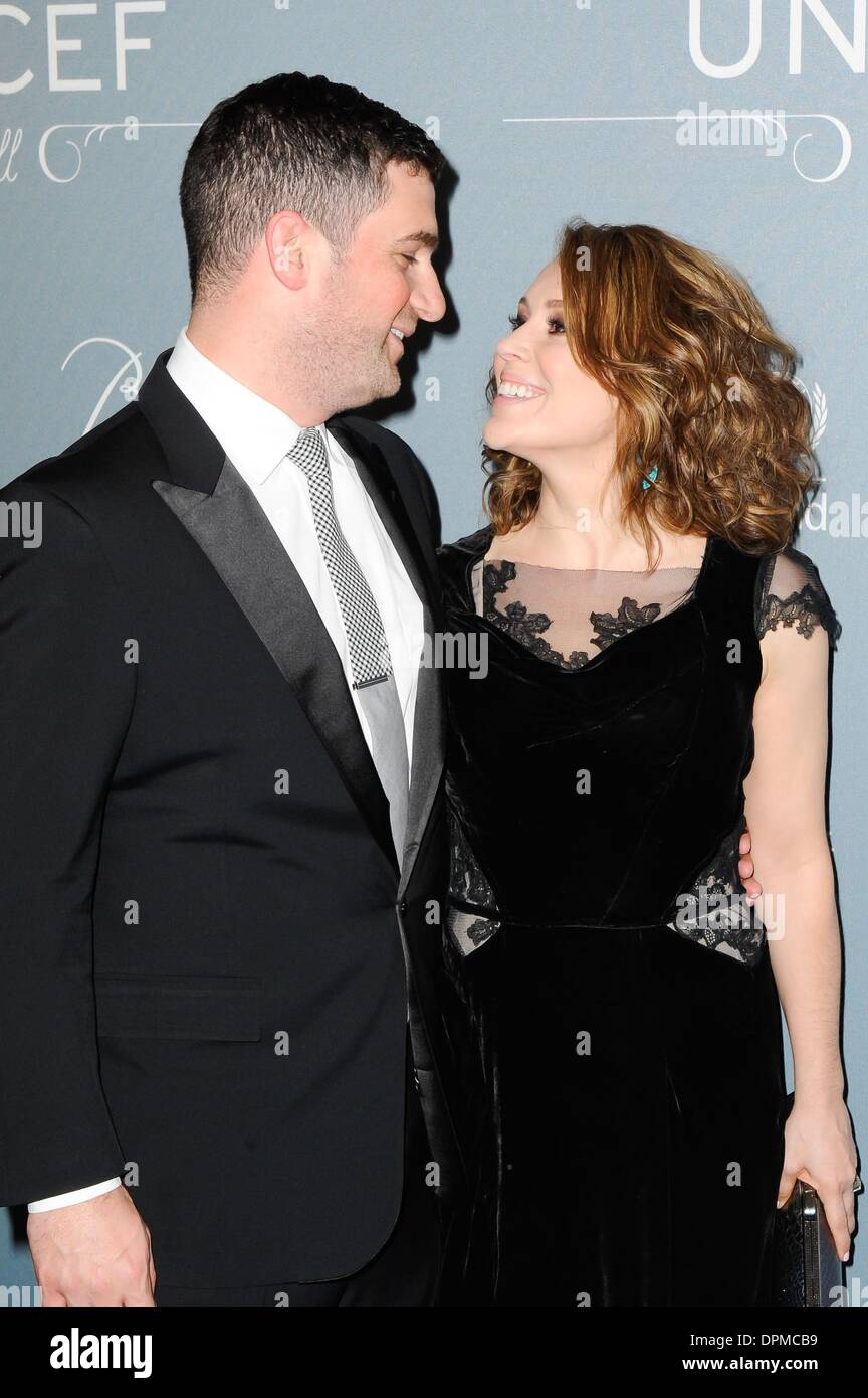 Los Angeles, CA, USA. 14th Jan, 2014. Dave Bugliari, Alyssa Milano at ...