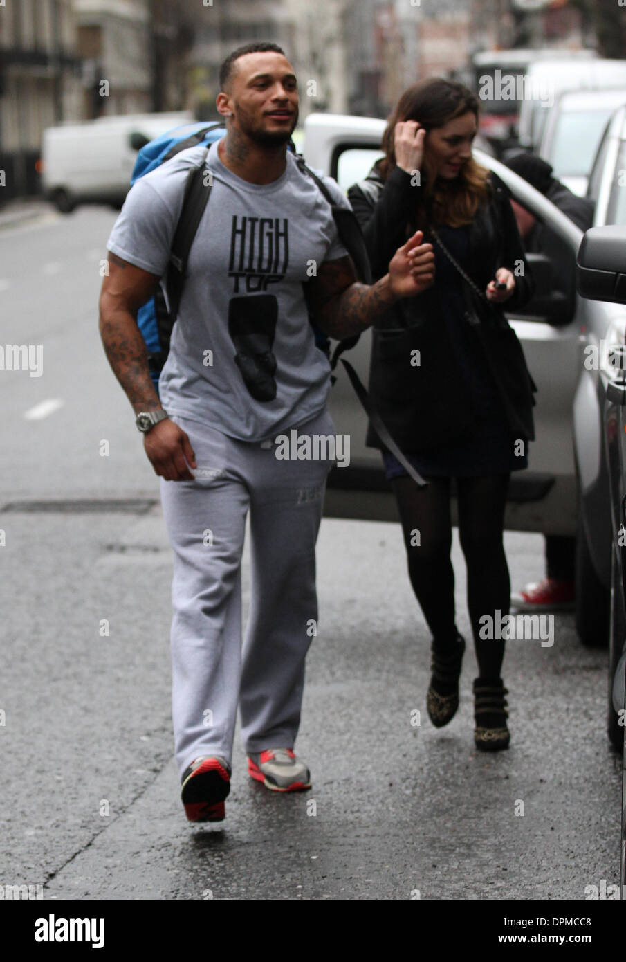 London, UK, 15th January 2014. Kelly Brook seen out and about with her ...