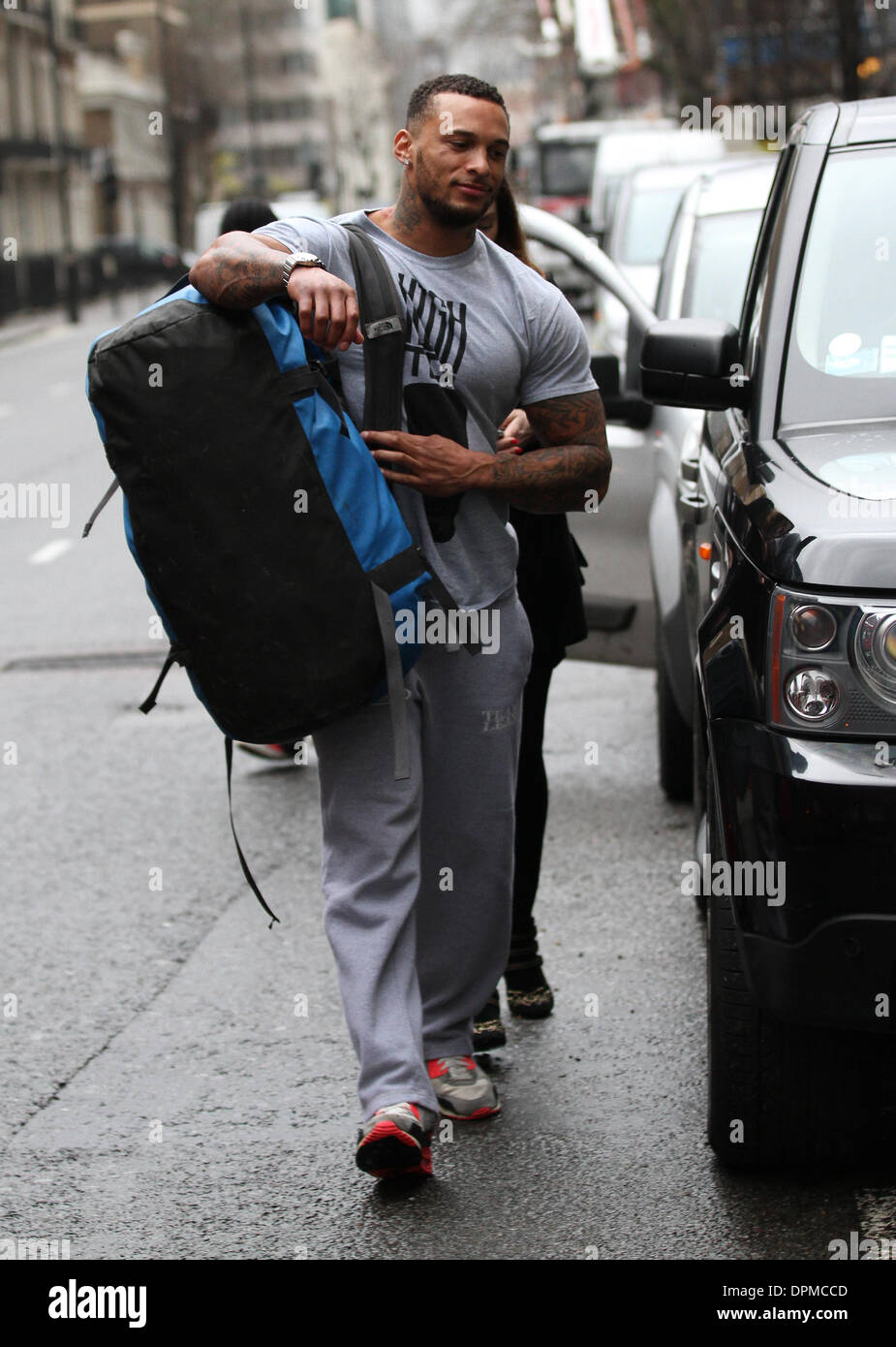London, UK, 15th January 2014. Kelly Brook seen out and about with her ...