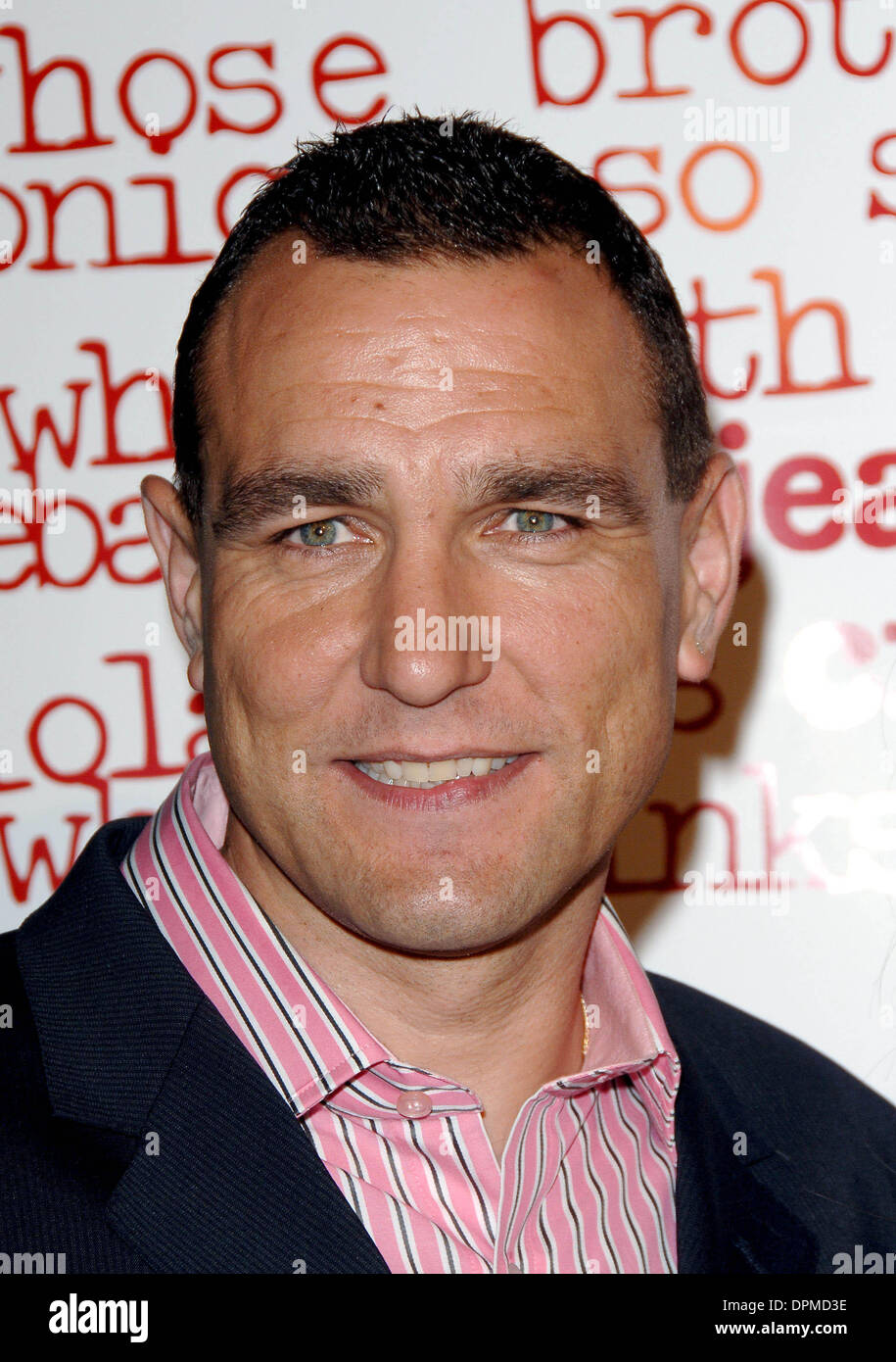 Vinnie jones shes man premiere hi-res stock photography and images - Alamy