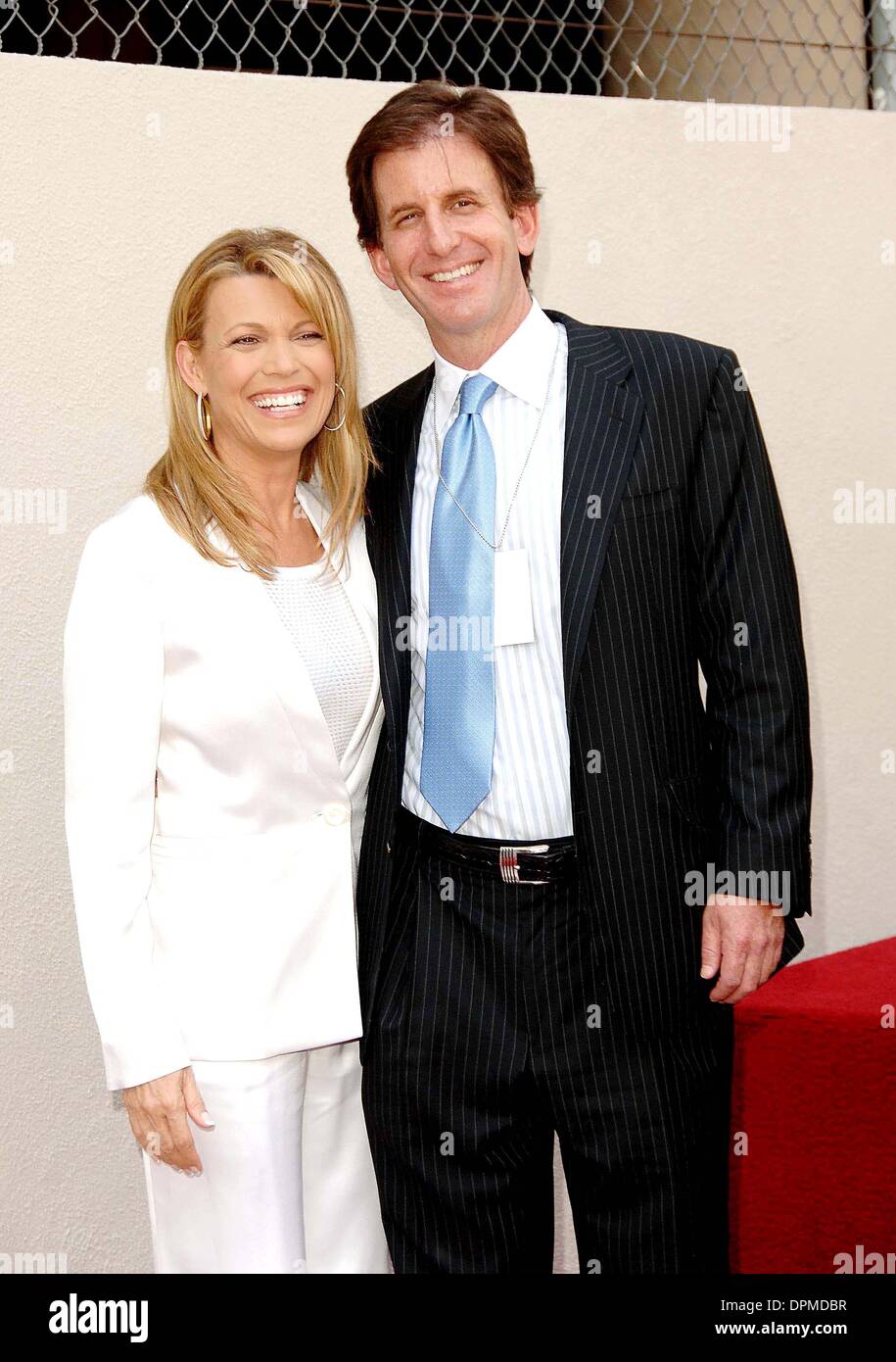 Apr. 20, 2006 - Hollywood, CALIFORNIA, USA - K47169FB.VANNA WHITE ...