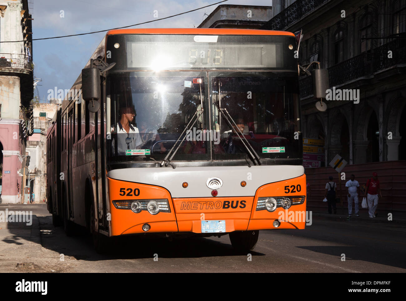 Bus cuba buses hi-res stock photography and images - Alamy
