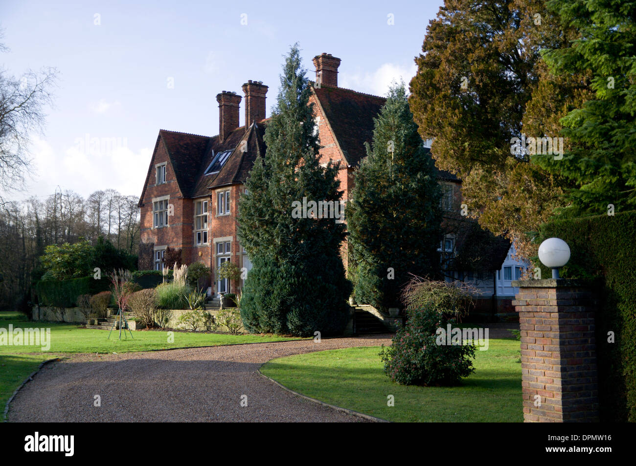 Denham buckinghamshire hi-res stock photography and images - Alamy