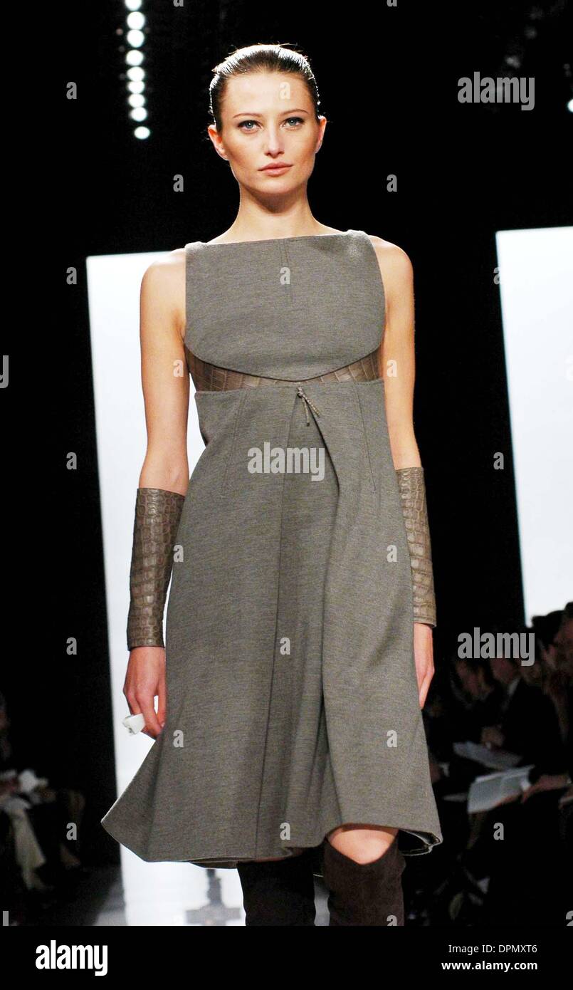 Ralph rucci bryant hi-res stock photography and images - Alamy