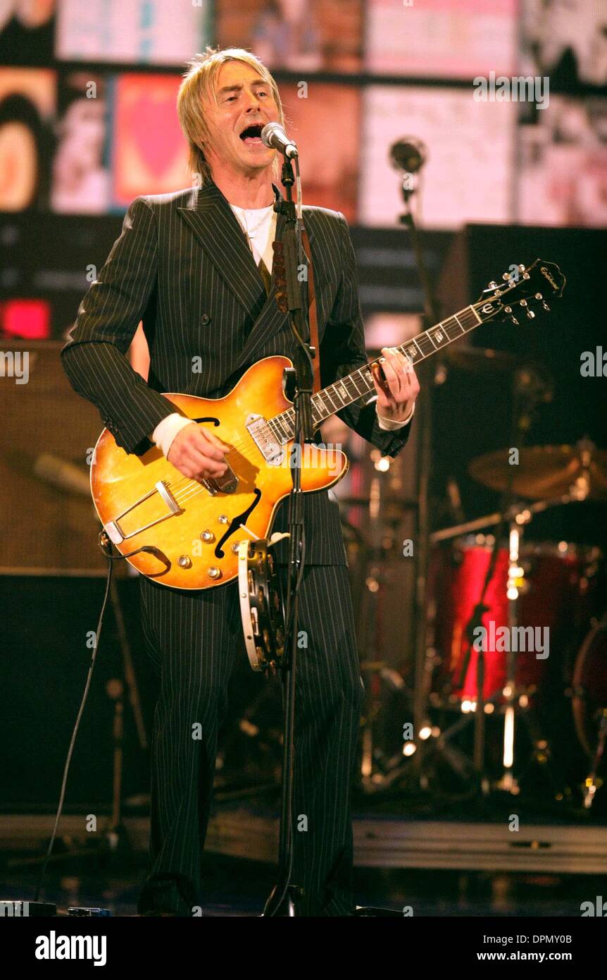 Feb. 15, 2006 - London, United Kingdom - K46832.BRIT AWARDS 2006-LIVE ...