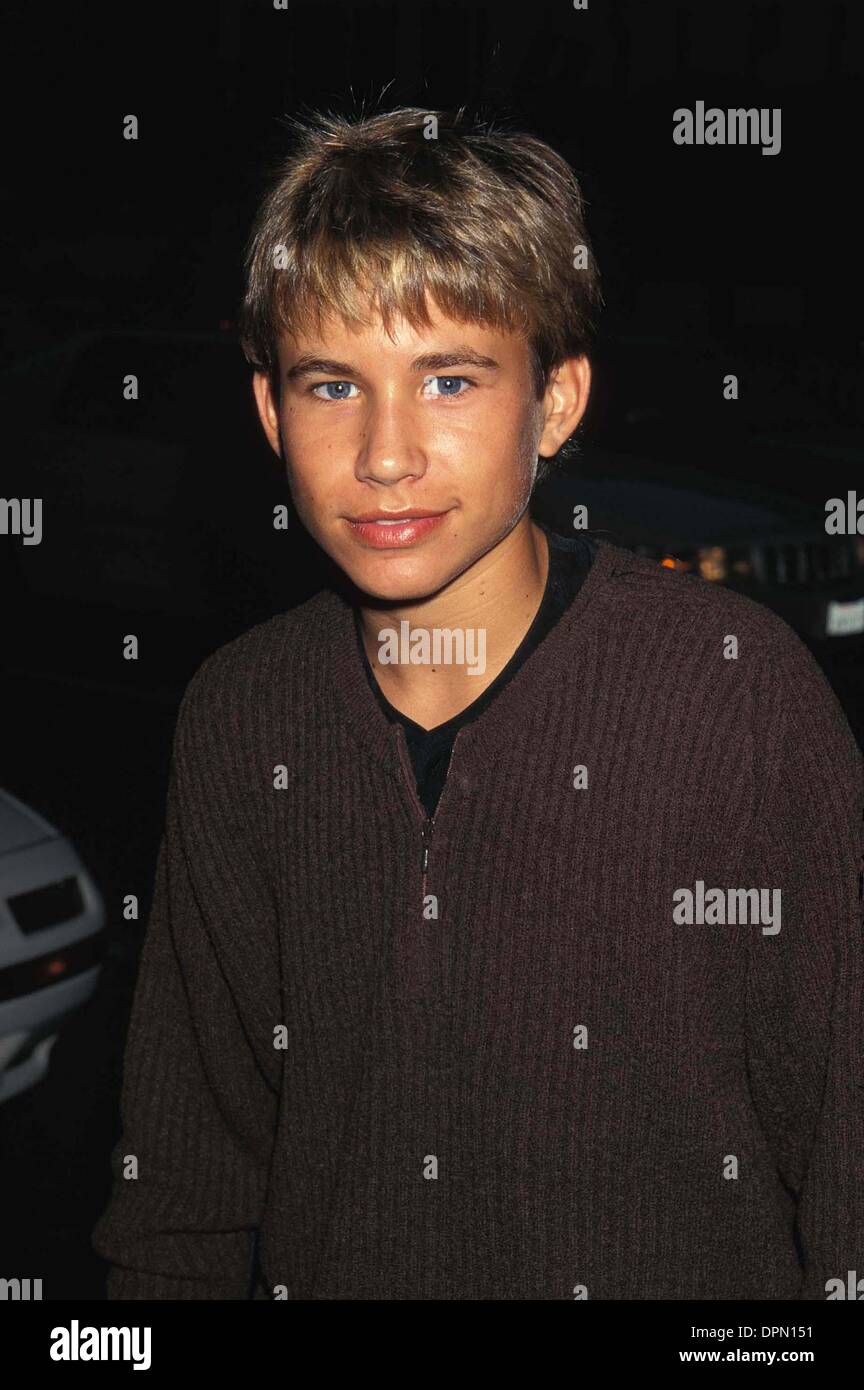 Jan. 19, 2006 - JONATHON TAYLOR THOMAS.ABC FALL SEASON 1996 PARTY IN ...