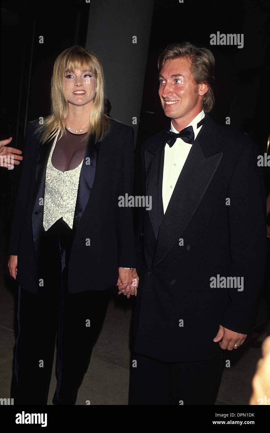 Lisa wayne hi-res stock photography and images - Alamy