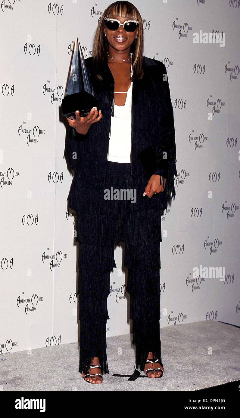 Mary j blige 1998 hi-res stock photography and images - Alamy