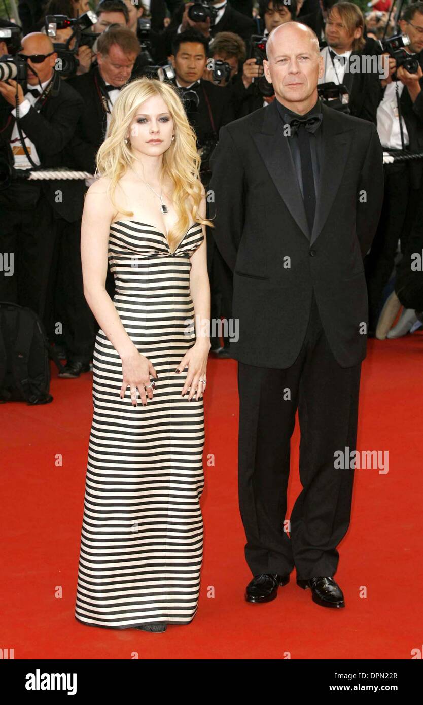 May 21, 2006 - Cannes, France - K47964.''OVER THE HEDGE'' PREMIERE AT ...