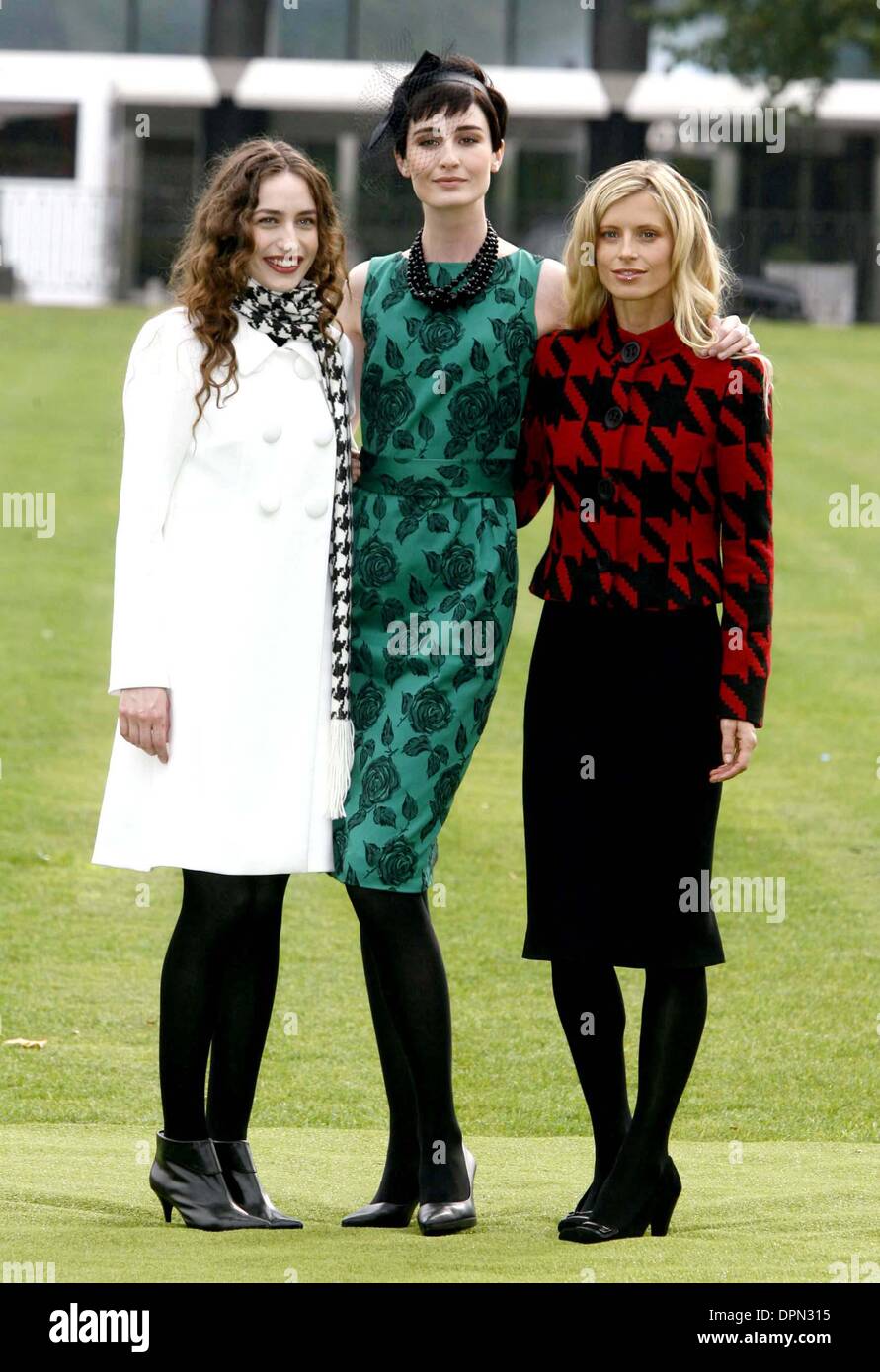 Sept. 12, 2006 - London, United Kingdom - K49735.ERIN O'CONNOR ...