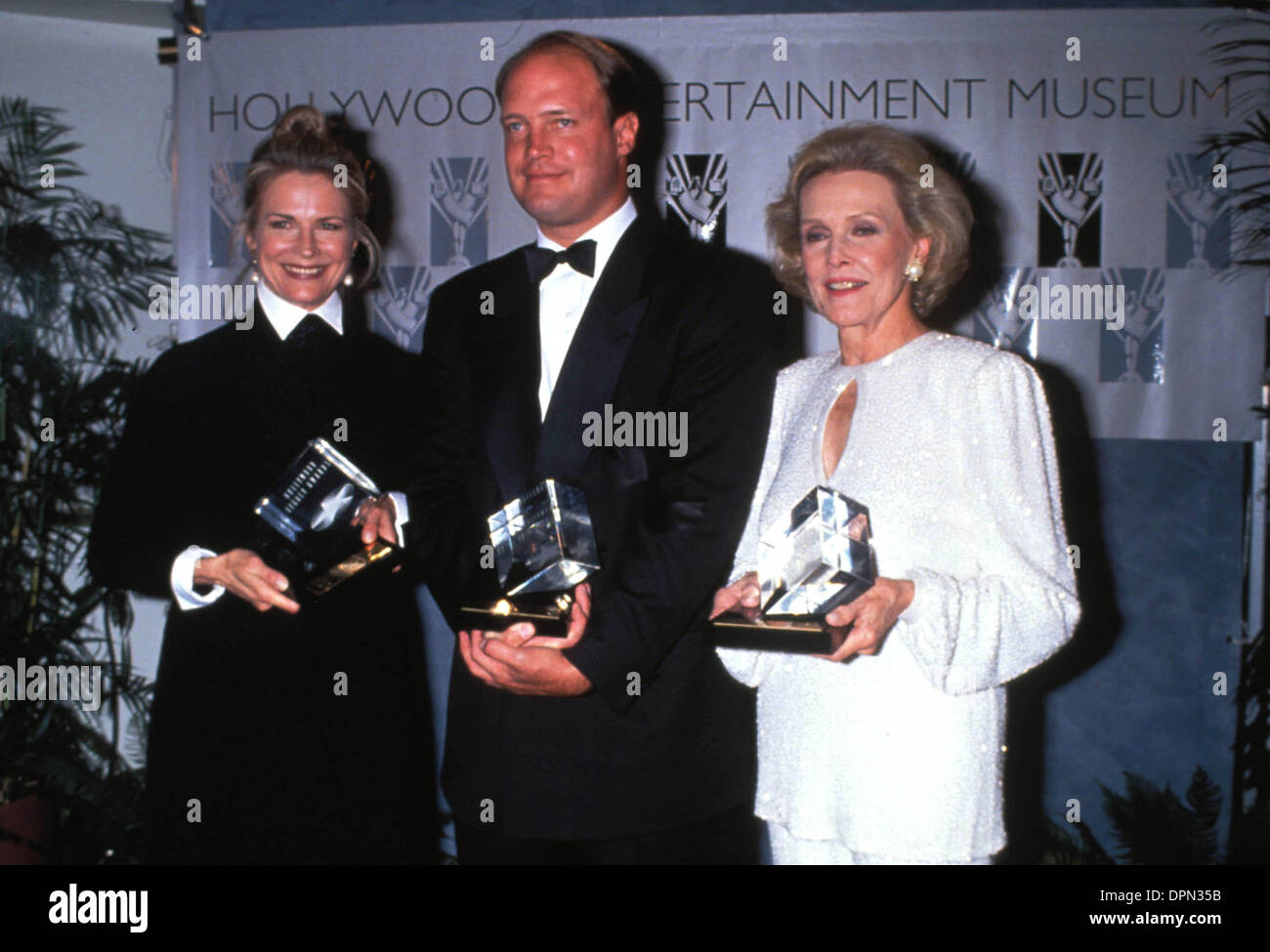 Oct. 5, 2006 - FRANCESBERGENRETRO.L6979LR.CANDICE BERGEN AND BROTHER ...