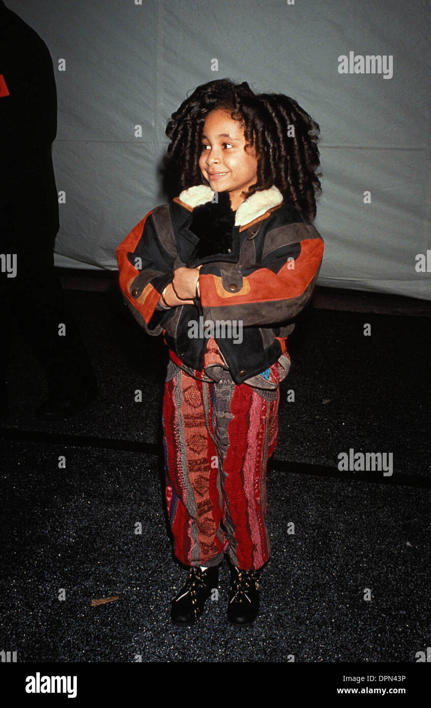 Raven symone 1992 hi-res stock photography and images - Alamy