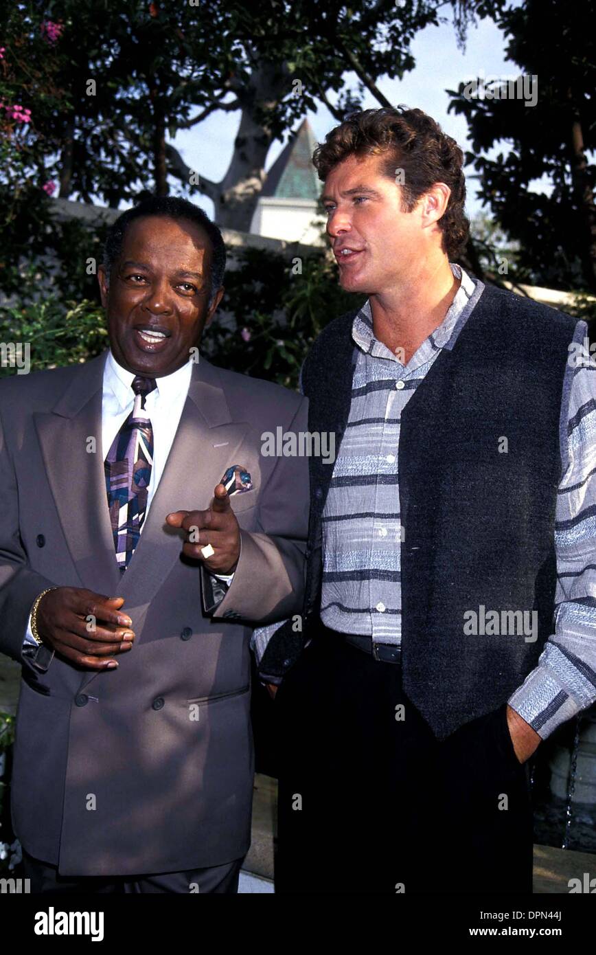 Dec. 19, 2005 - LOU RAWLS WITH DAVID HASSELHOFF.1994. MICHAEL FERGUSON ...