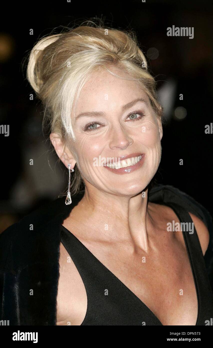 Mar. 16, 2006 - London, United Kingdom - K47216.''BASIC INSTINCT II ...